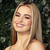Addison Rae - Movies, Biography, News, Age & Photos | BookMyShow