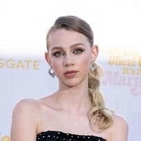 Elle Graham - Movies, Biography, News, Age & Photos | BookMyShow