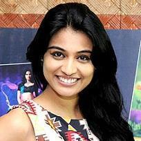 Neha Hinge - Movies, Biography, News, Age & Photos | BookMyShow