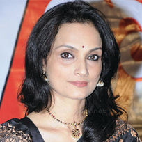 Rajeshwari Sachdev - Movies, Biography, News, Age & Photos | BookMyShow