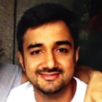 Siddharth Anand - Movies, Biography, News, Age & Photos | BookMyShow